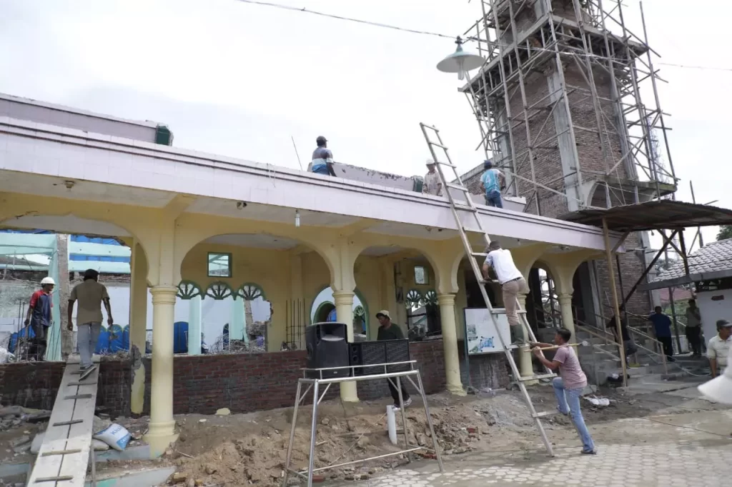 Bupati Asahan Berikan Bantuan Renovasi Masjid Al-Amin – Portal Resmi ...