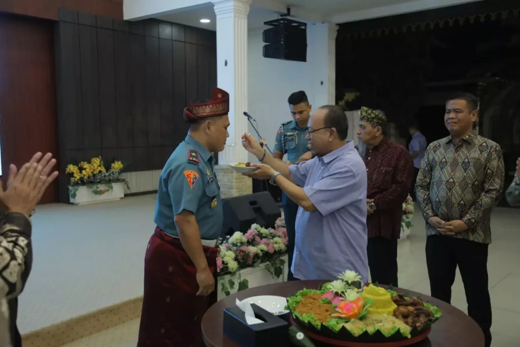 Wakil Komandan Puspomal Bersilaturahmi Dengan Forkopimda Kabupaten ...